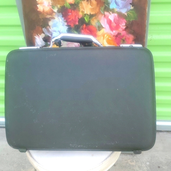 American Tourister | Bags | Vintage American Tourister Suitcase Luggage ...